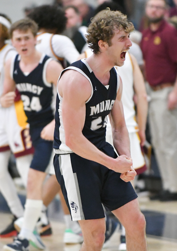 The Champs are here: Muncy plays spectacular game and defeats Neumann ...